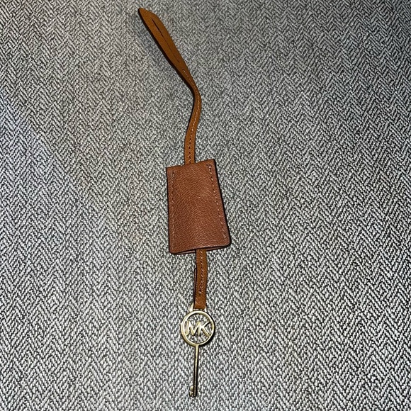 Michael Kors | Accessories | Michael Kors Hang Tag Key Fob Charm Gold ...
